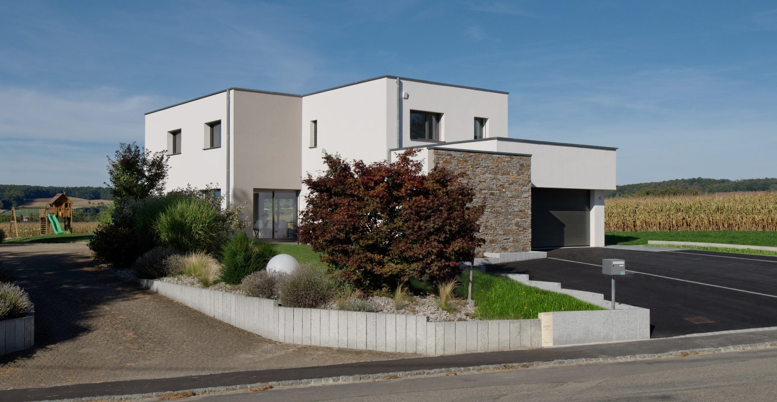 Alpha Columbae - Duo Architecture